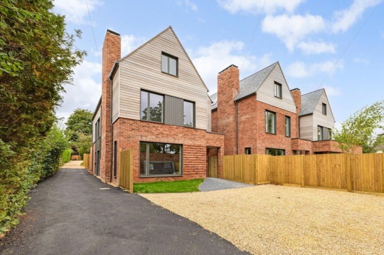 Liphook – Re-Format