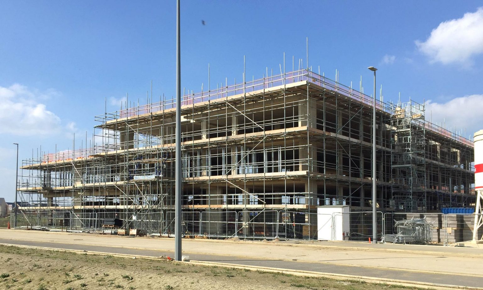 Brooklands Square, Milton Keynes – Re-Format